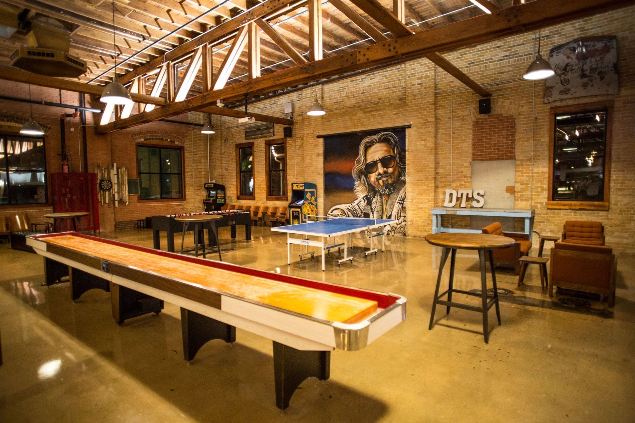 Bowling Alley Builder | Bowling Center Modernization | US Bowling