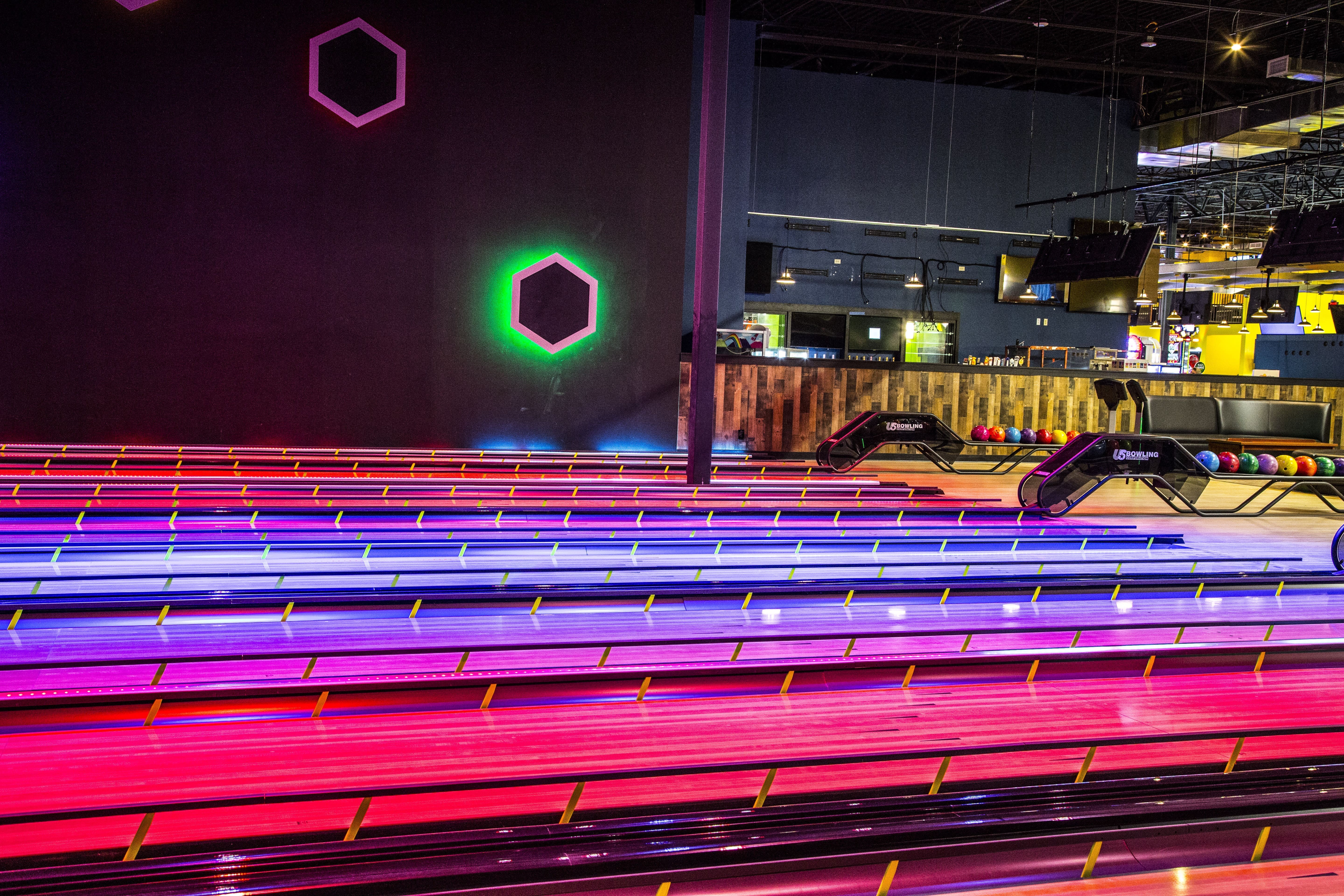 Portfolio | Family Entertainment Centers | US Bowling Corporation